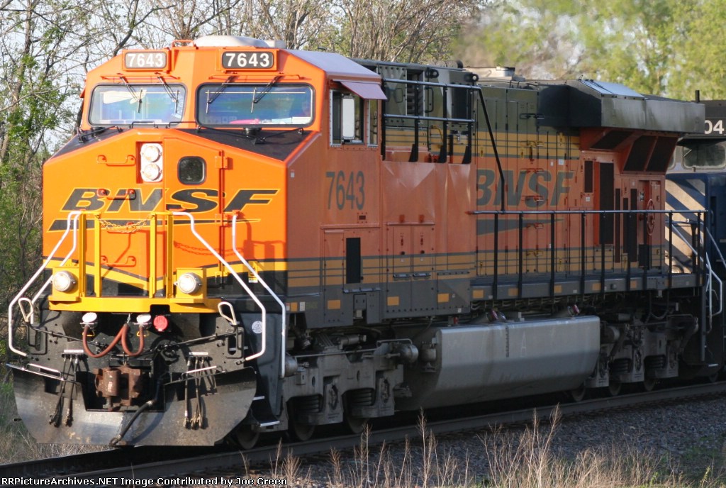 BNSF 7643